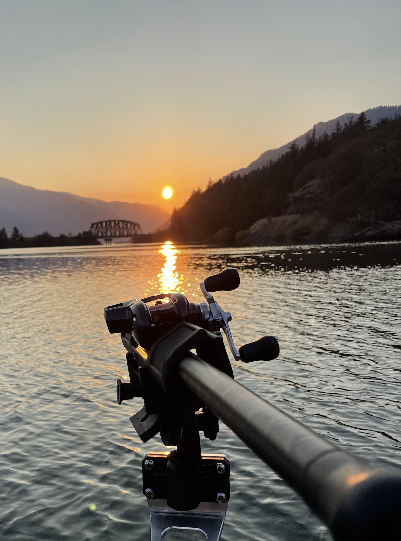 SW WA, Lower Columbia, Hanford Reach Fishing Report (10-15-24)